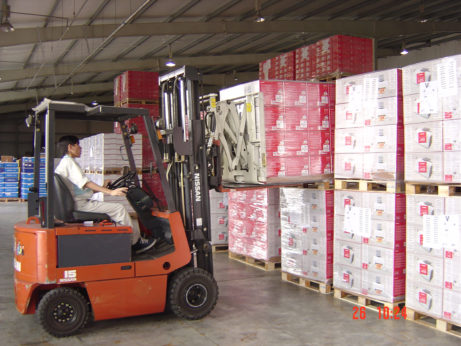 Slip Sheets Reduce Transport Cost About 15% | Eltete TPM